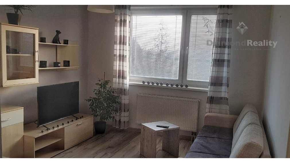 Na prenájom pekný vybavený 1 izbový byt s balkónom, obec Opoj | Diamond ...